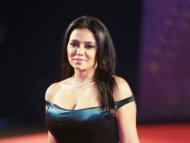 رانيا يوسف بأجرأ ظهور وجمهورها «عايزين نصوم يا فنانة شاهد
